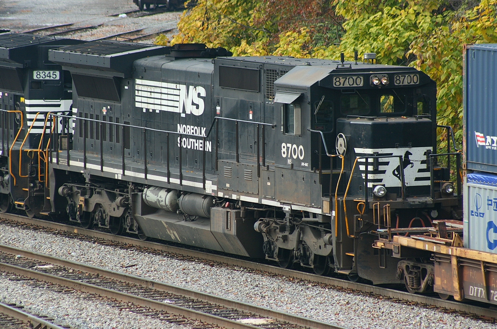 NS 8700